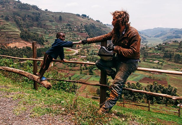 Off the Road - Historias de Aventureros Modernos