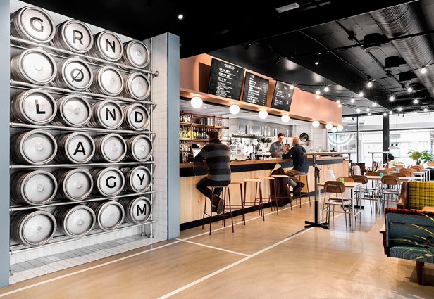 Gronland Gym – Un Gastro Bar con Diseño de Gimnasio