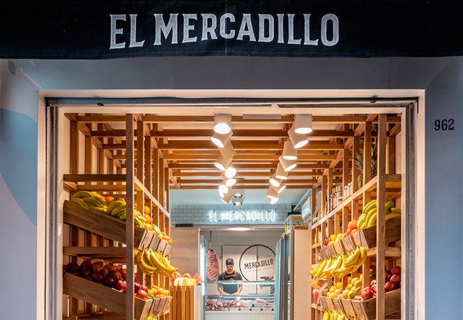 El Mercadillo - Una Minimalista Verdulería y Carnicería en Argentina