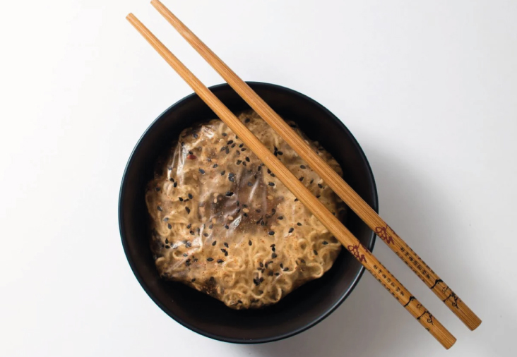 An Edible Ramen Wrapper that Turns into Sauce