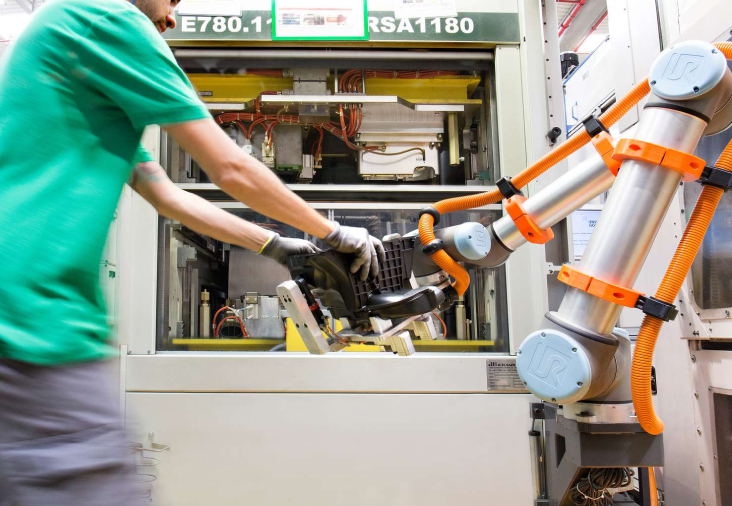 Formic – La Empresa que Alquila Robots por Hora