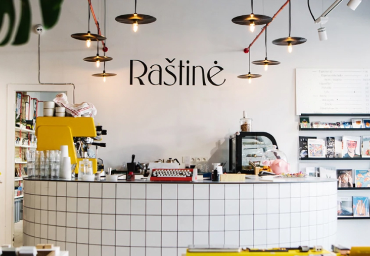 Rastine - Una Pequeña Papelería con Barra de Café