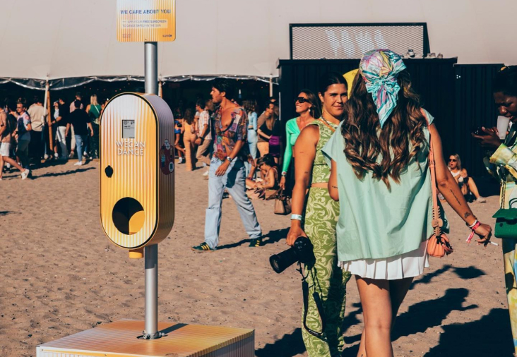 Sundo, una red de dispensadores inteligentes de protector solar