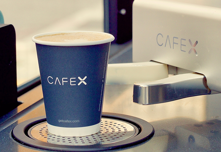 Cafe X: Cafetería futurista que opera sin personal humano