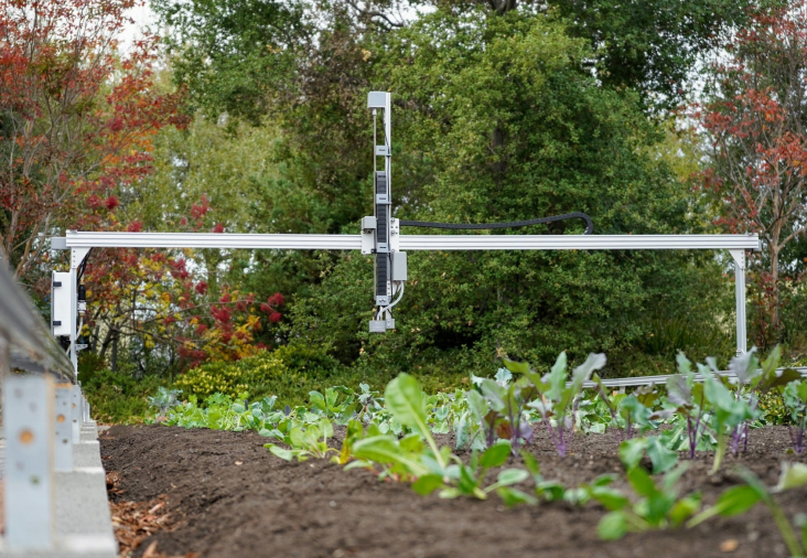 FarmBot: La startup que fabrica robots agrícolas para el hogar