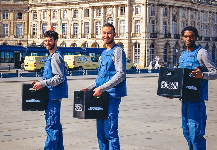 Le Fourgon: Centro comercial en línea que entrega bebidas reutilizables