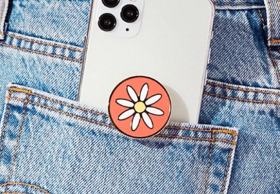 El accesorio que le da personalidad y agarre a tu smartphone